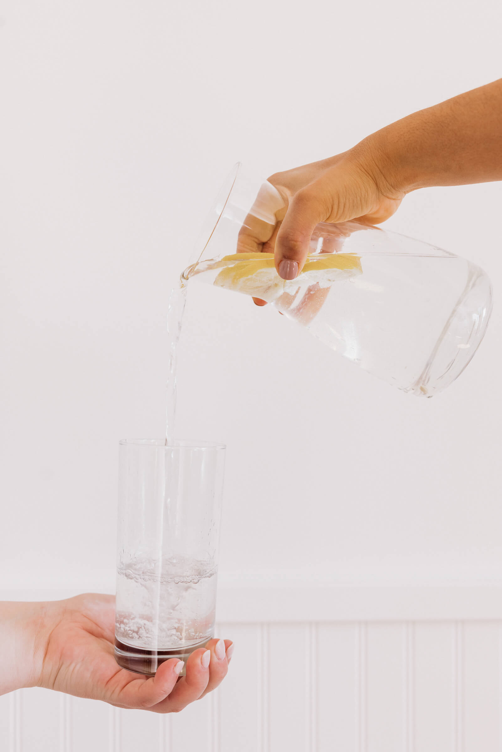 How To Smell Good All Day: 10 Best Tips - Boss Babe Chronicles