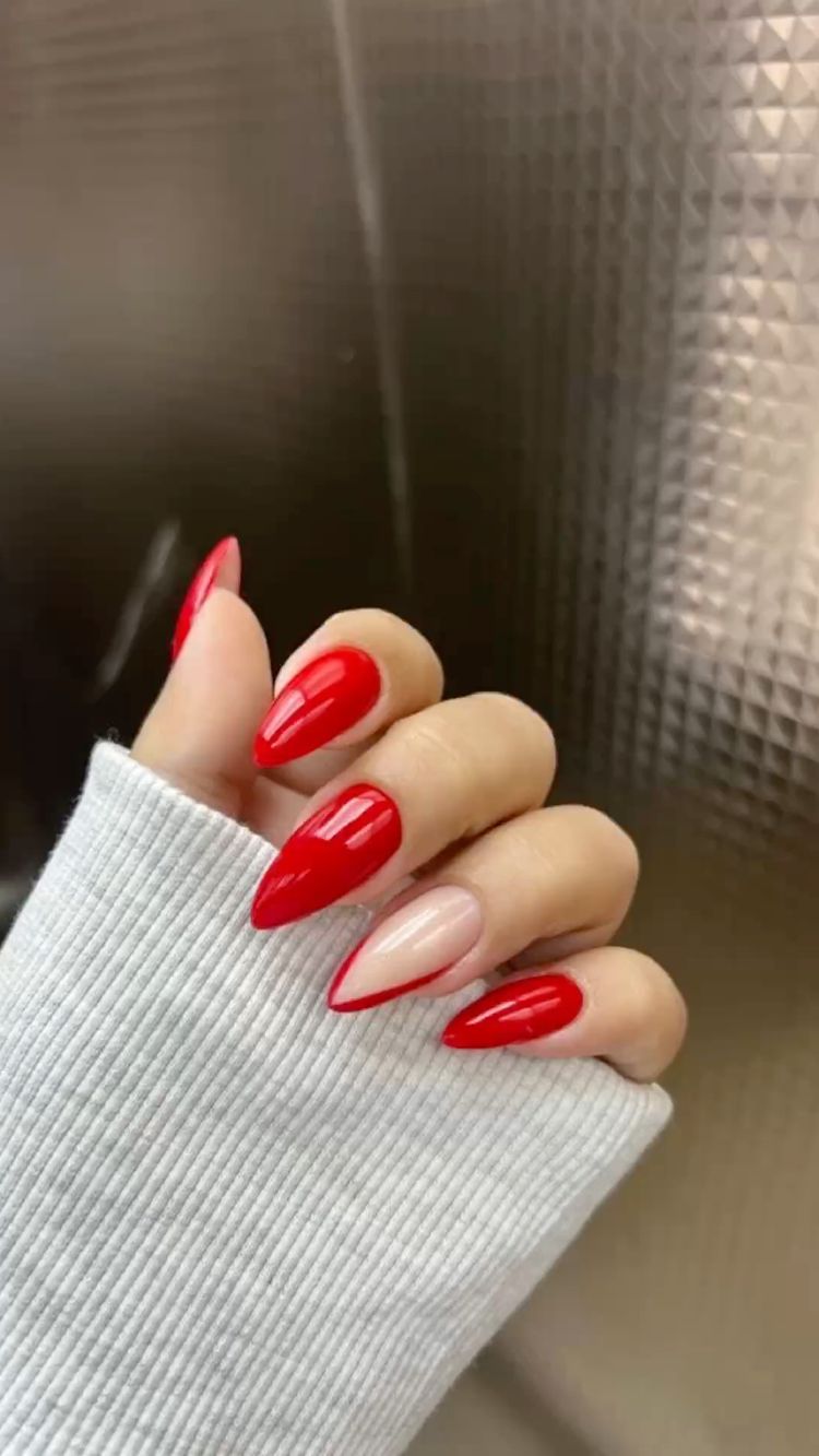 42 Stunning Red Nail Design Ideas to Spice Up Your Look - Boss Babe ...